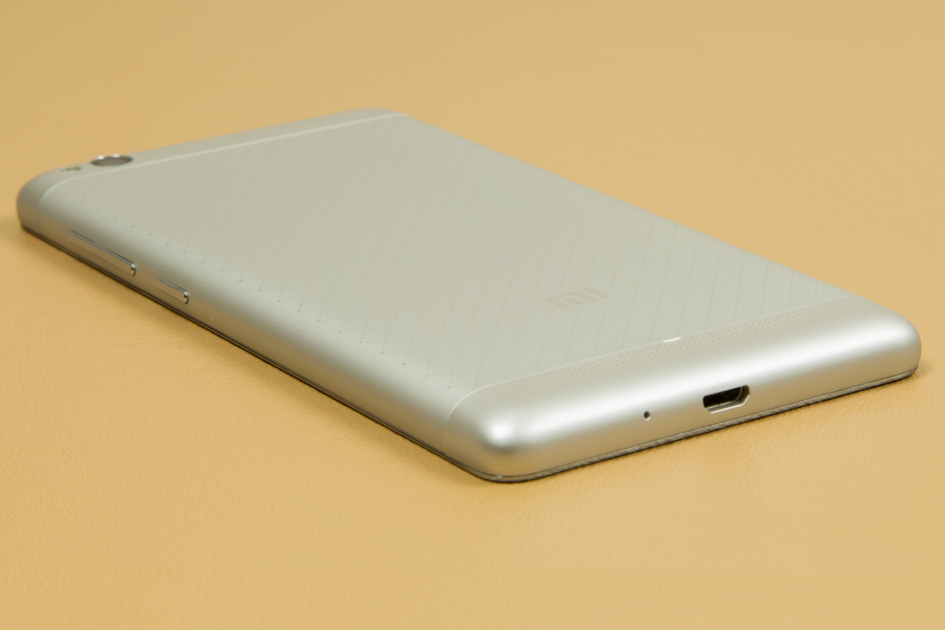 Xiaomi Redmi 3 review: A $100 metal phone that crushes other $100 ...