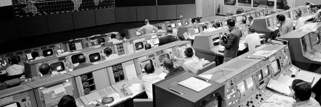 Inside the wild—and wildly successful—early years of Mission Control ...