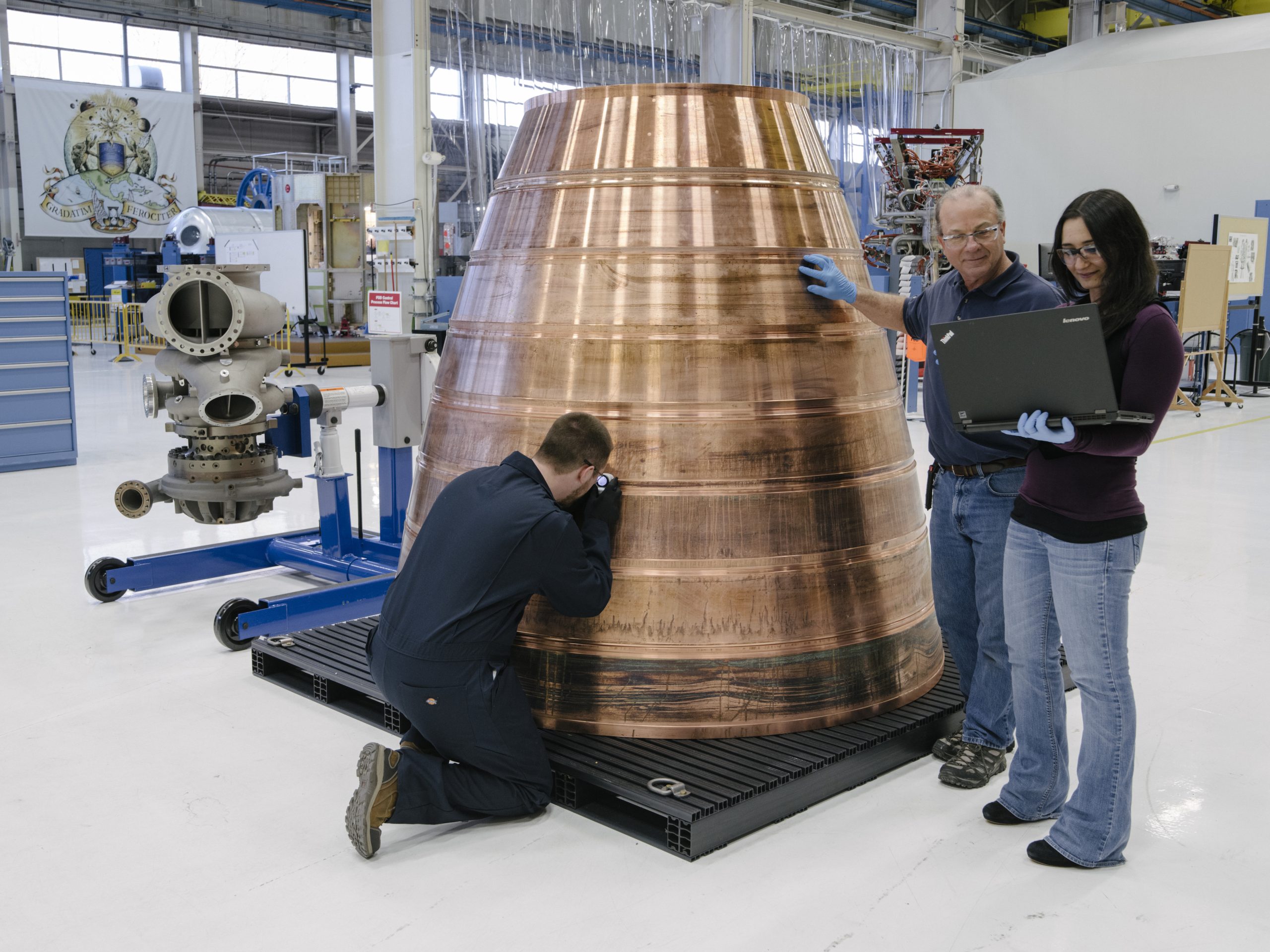 Behind the curtain: Ars goes inside Blue Origin’s secretive rocket ...