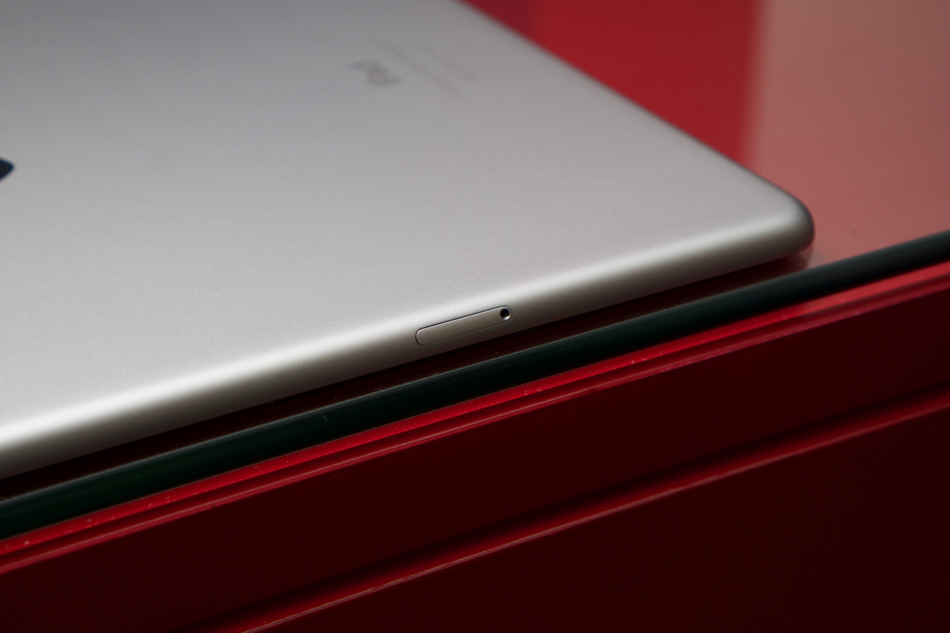 A day with the 9.7-inch iPad Pro and its accessories - Ars Technica