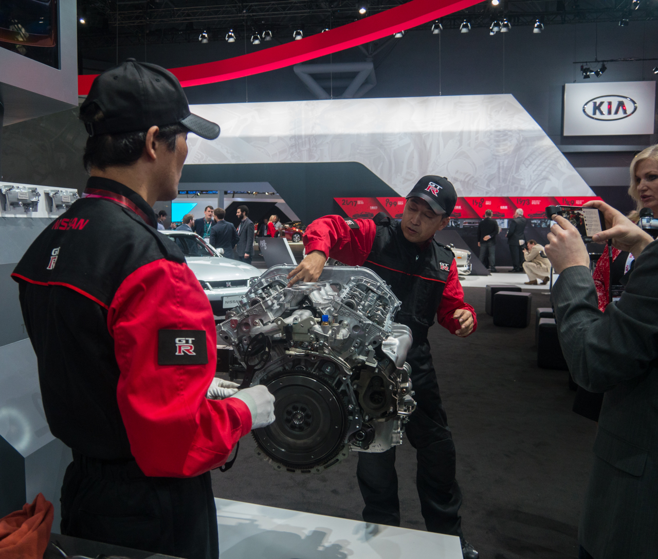 The 2017 Nissan GT-R is Godzilla Redux - Ars Technica