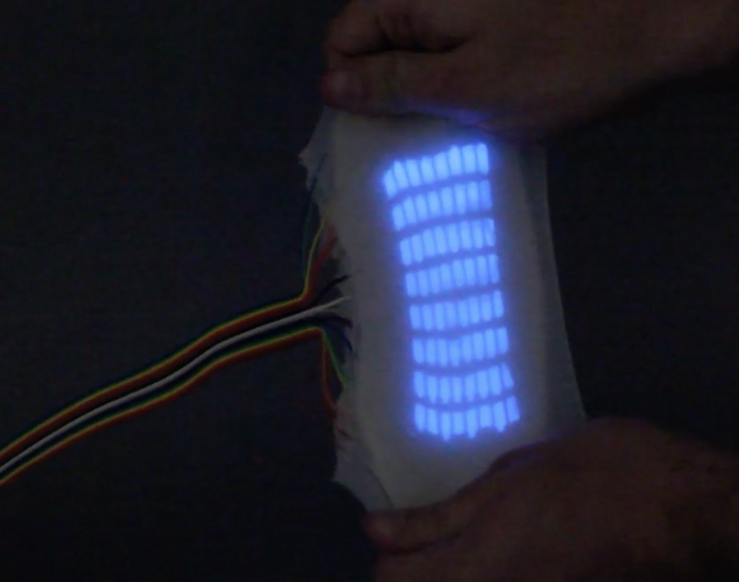 Stretchable, glowing capacitors used to make a touch-sensitive robot ...