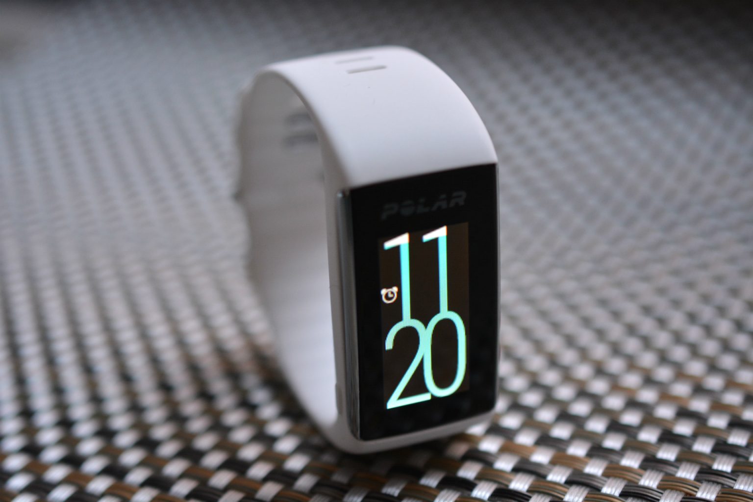 Polar A360 reviewed: Another fitness tracker with smartwatch envy - Ars ...