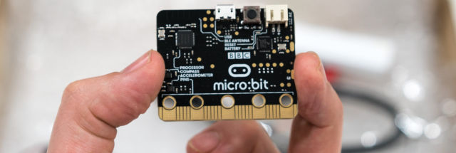 BBC Micro:bit goes on sale for £13 | Ars Technica