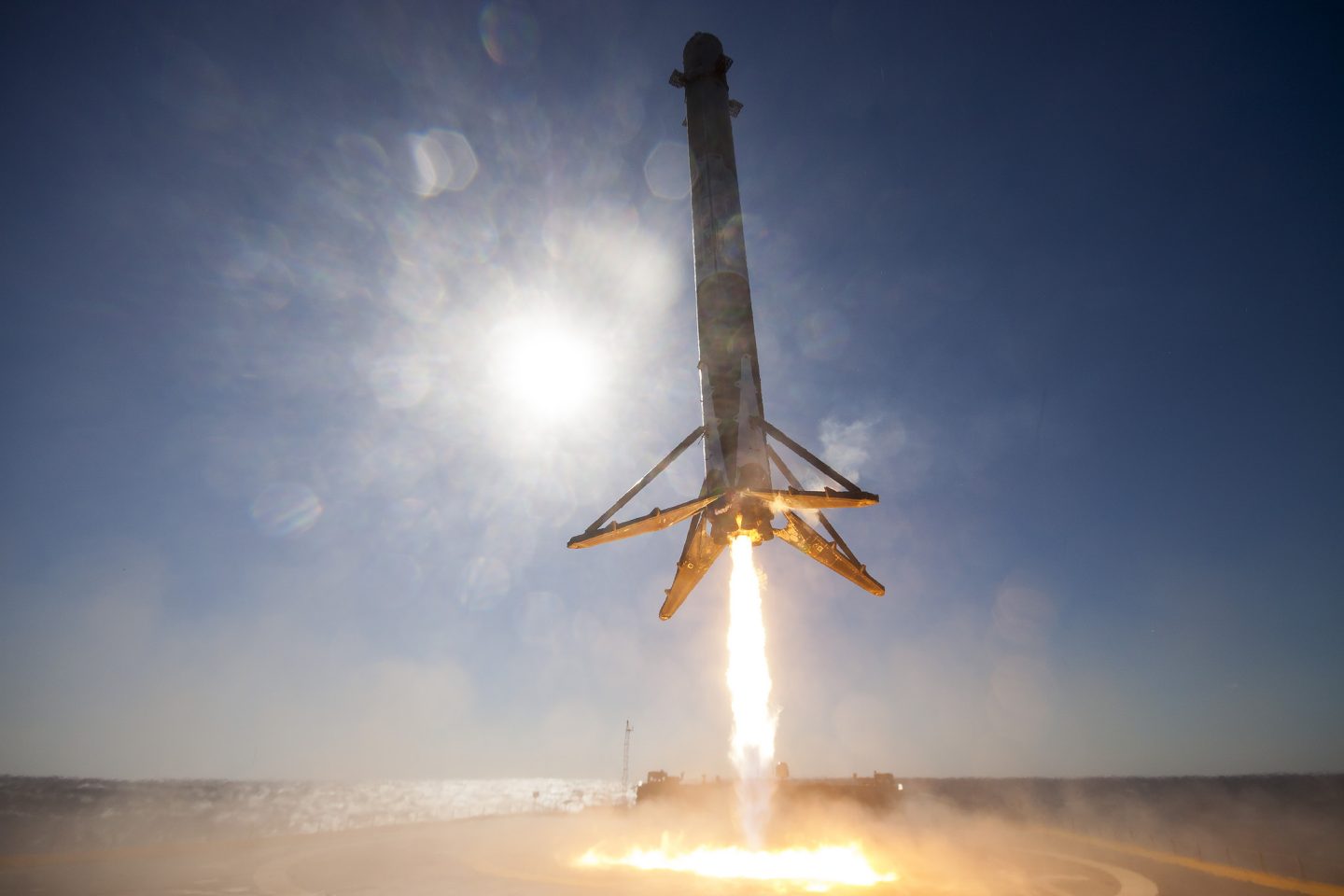 Forget Dragon, the Falcon 9 rocket is the secret sauce of SpaceX’s ...