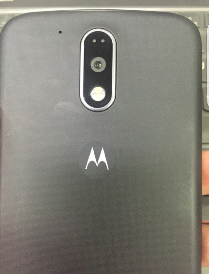 The 2016 Moto G gets photographed, complete with fingerprint reader ...