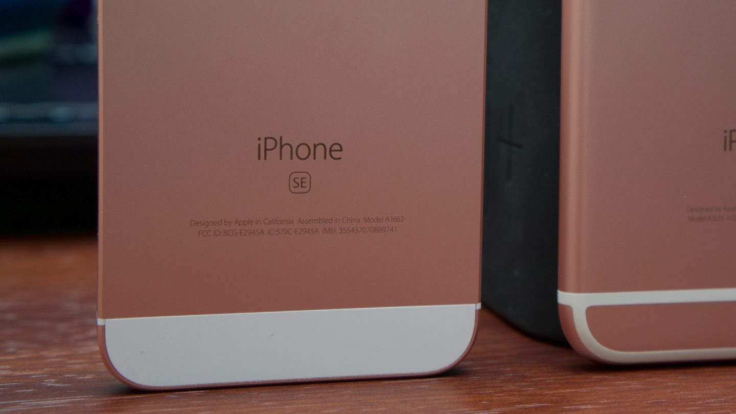 Why Apple has stopped making small phones—and why it should start again ...