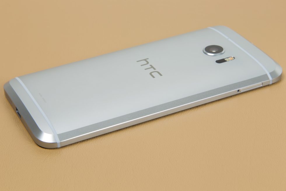 HTC 10 review: HTC builds the best Android flagship of 2016 - Ars Technica