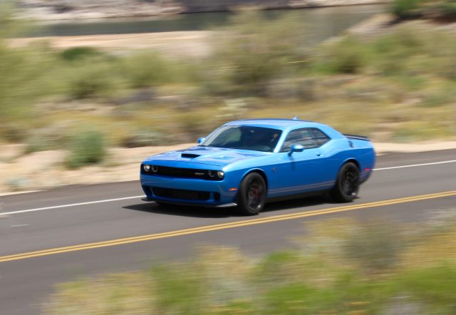 Review: The Dodge Hellcat outmuscles the Mustang and Camaro - Ars Technica