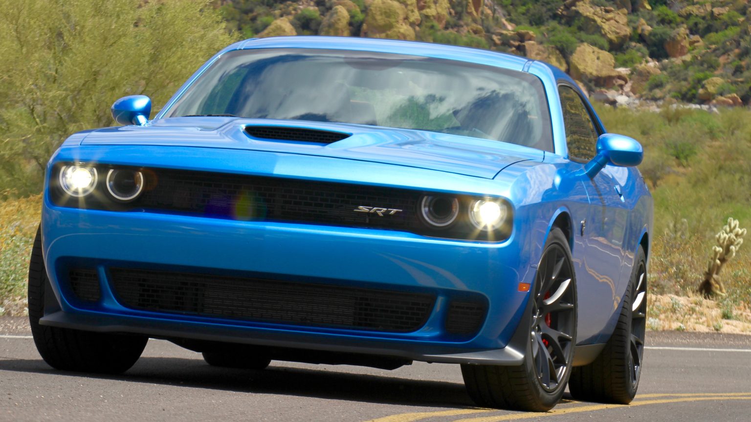 Review: The Dodge Hellcat outmuscles the Mustang and Camaro - Ars Technica