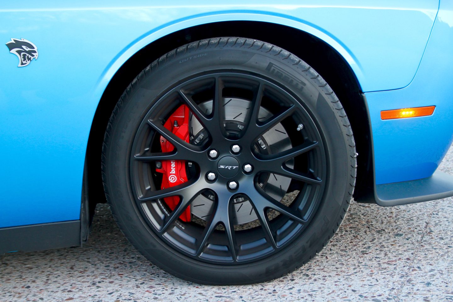 Review: The Dodge Hellcat outmuscles the Mustang and Camaro - Ars Technica