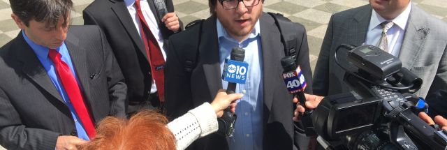 Convicted of hacking-related crimes, reporter will stay out of prison ...