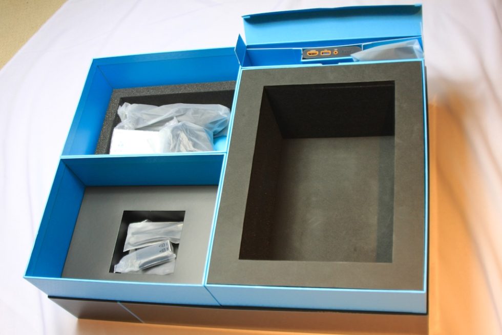 HTC Vive review: You can now buy your own holodeck simulator v1.0 - Ars ...