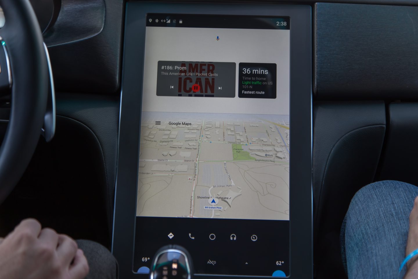 Google shows off its car infotainment operating system, built into ...