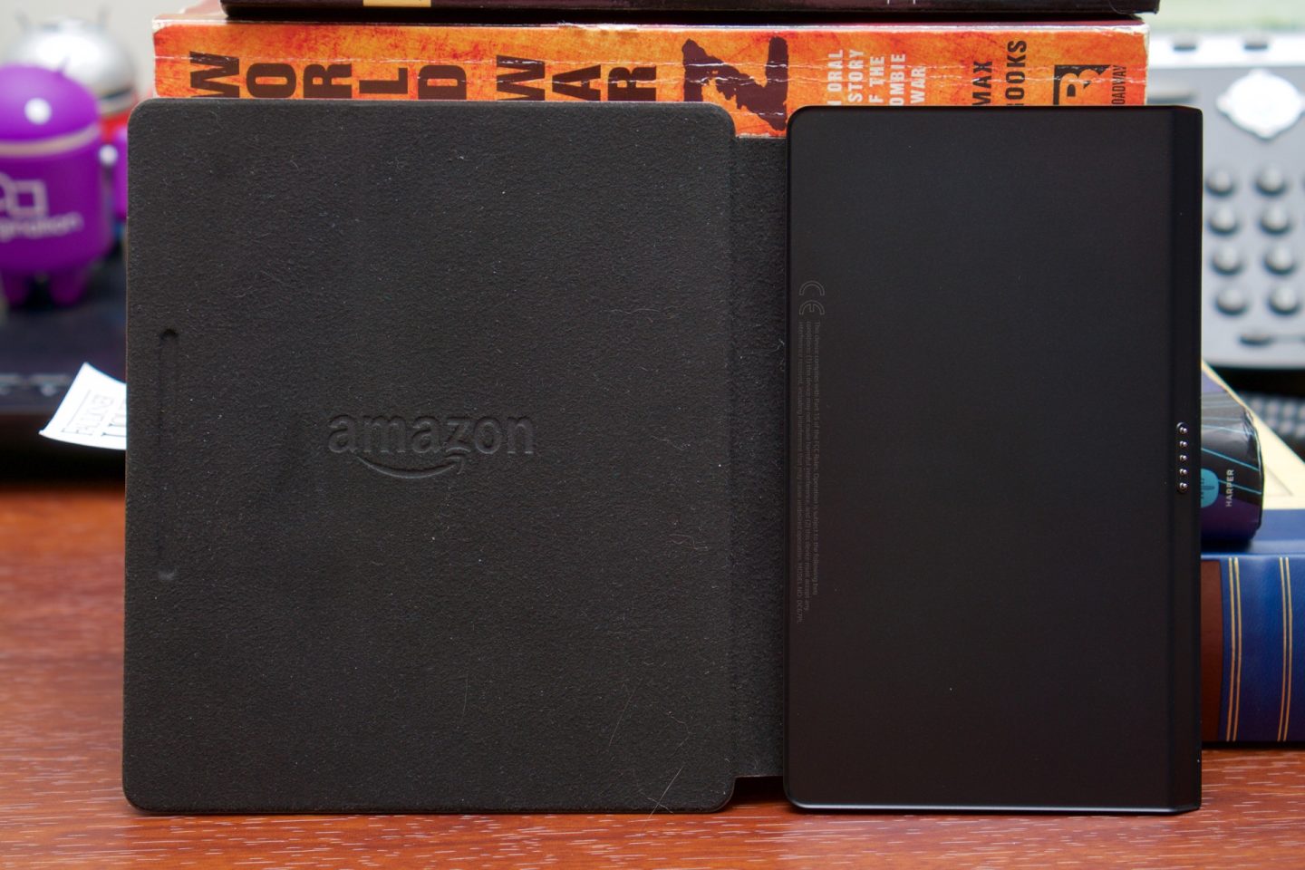 Amazon’s beautiful, functional, impractical Kindle Oasis reviewed - Ars ...