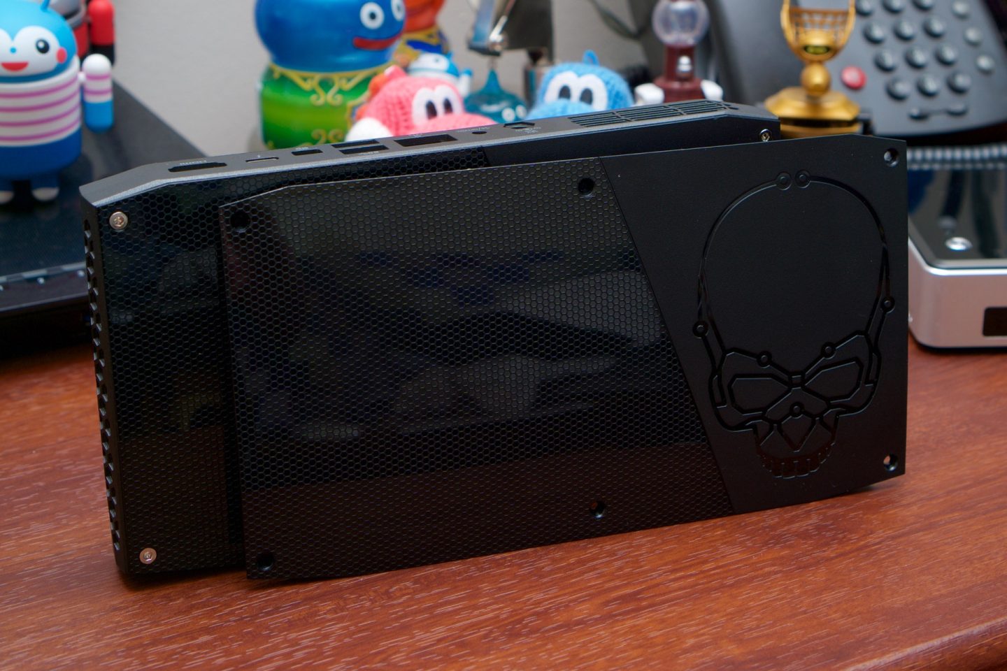 Intel’s quad-core “Skull Canyon” NUC is a workstation for the size ...