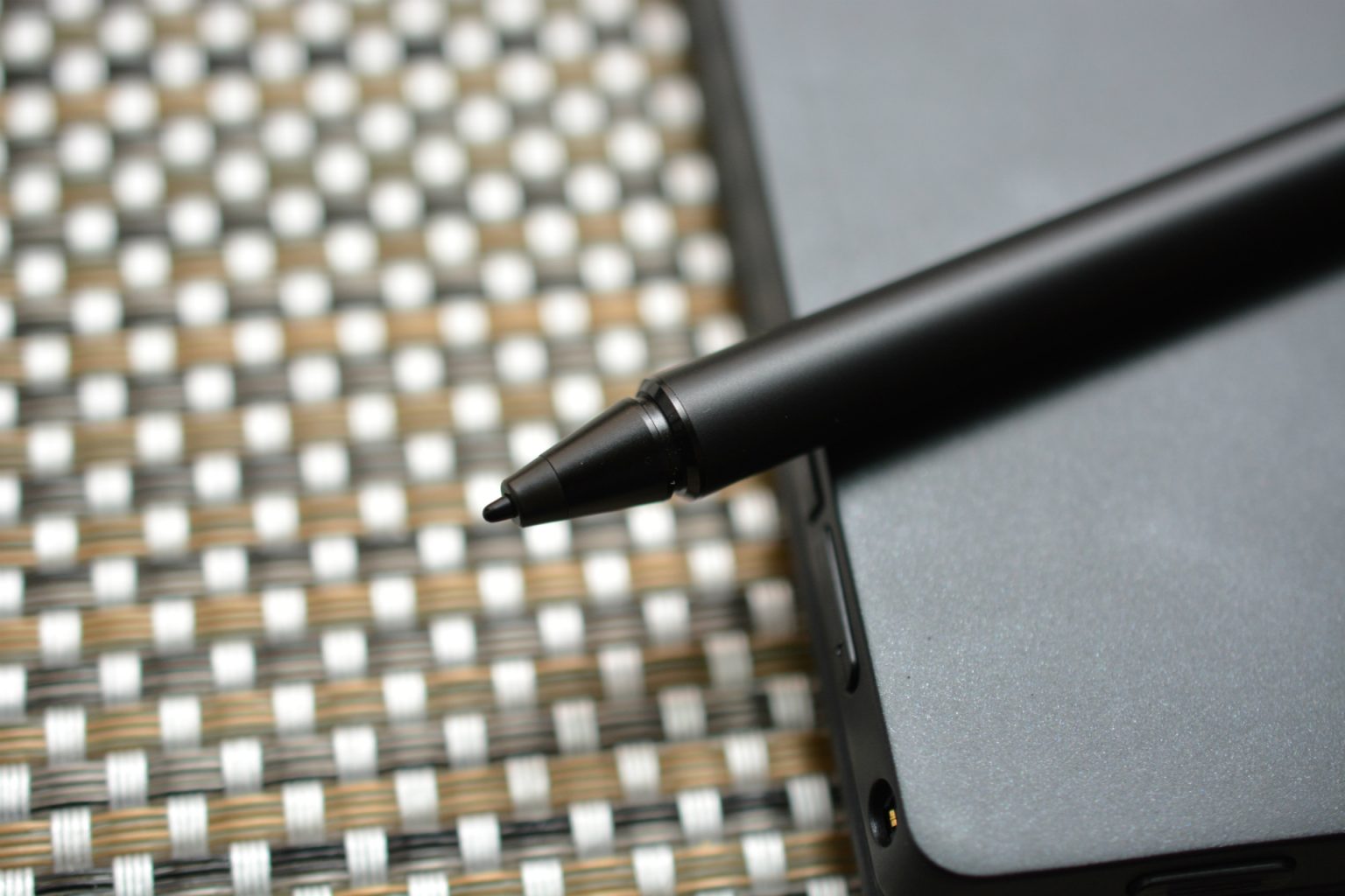 Lenovo ThinkPad X1 reviewed: a hybrid for the workaholics among us ...