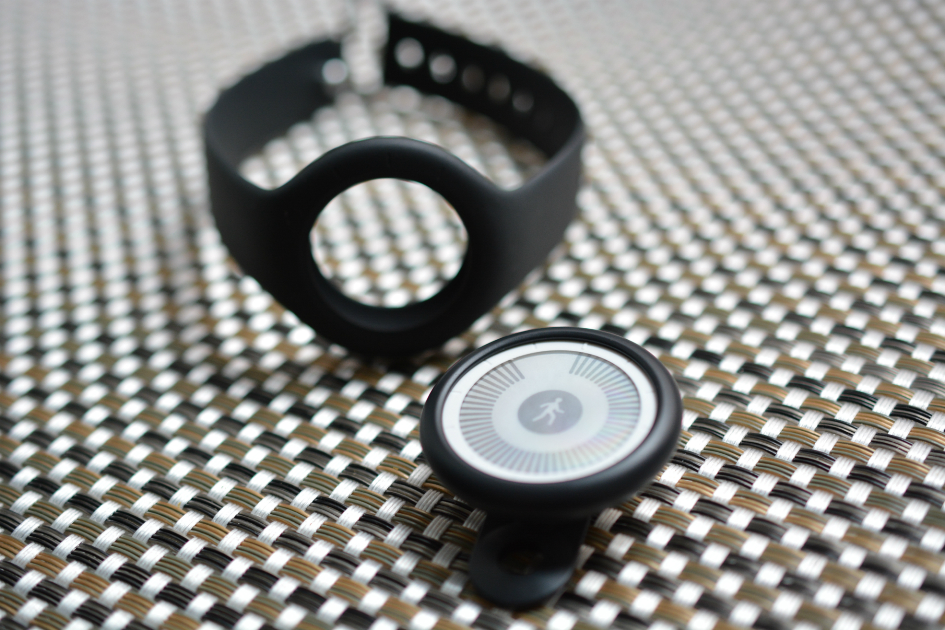 Good and bad news: Withings Go is a tiny tracker you’ll forget you’re ...