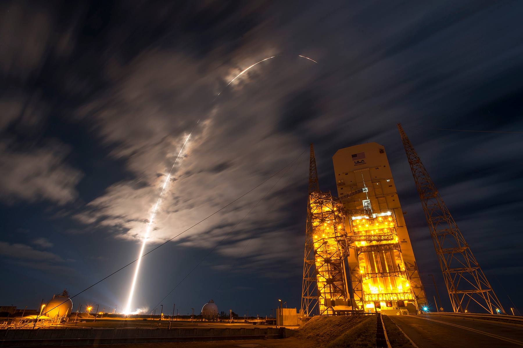 The world’s biggest, baddest rocket launched Saturday and it was ...
