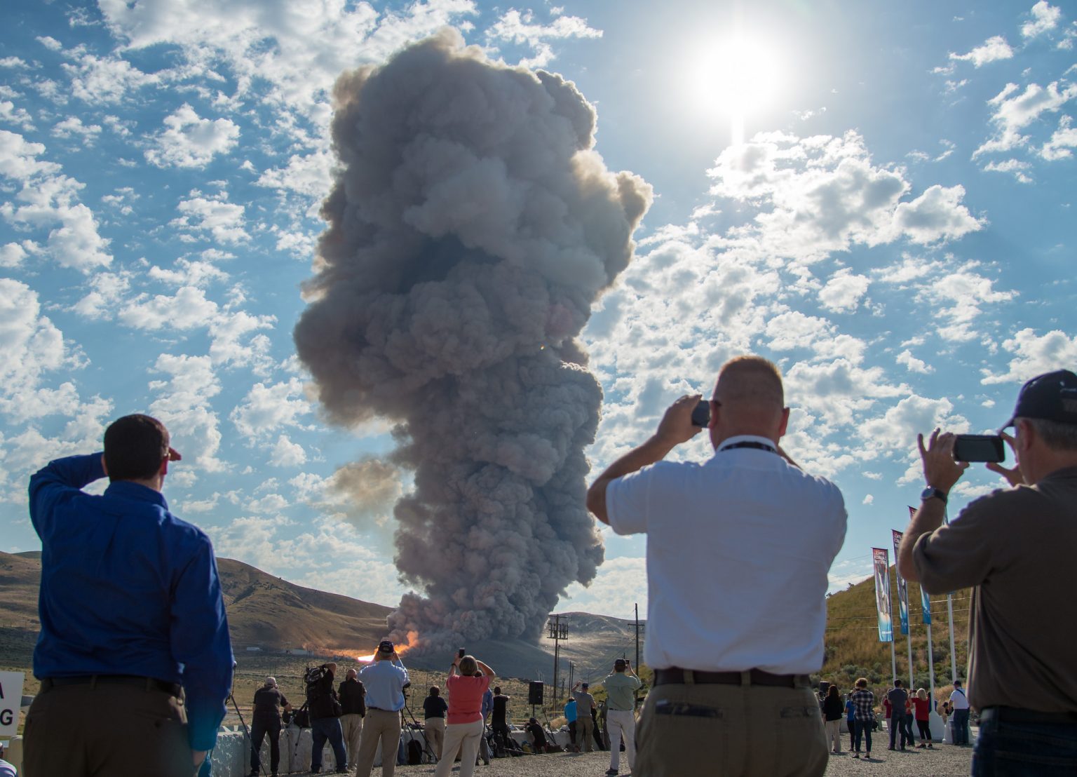 NASA’s supersized rocket passes a key test in northern Utah - Ars Technica
