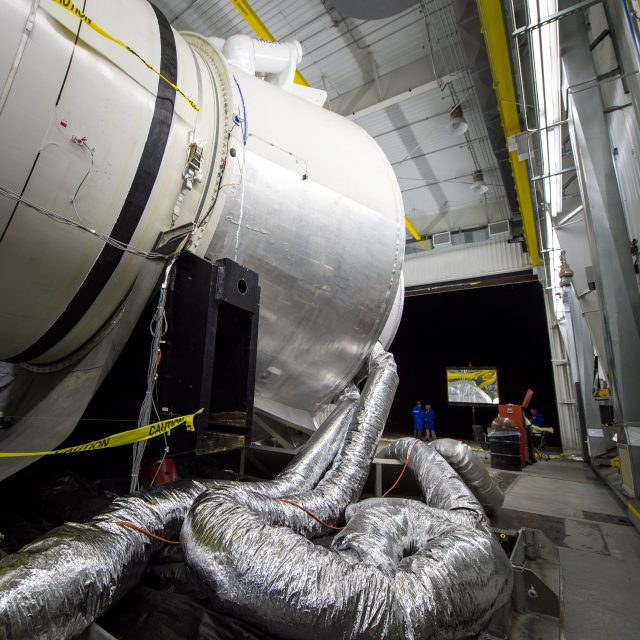 NASA’s supersized rocket passes a key test in northern Utah - Ars Technica