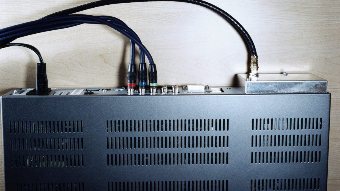 FCC’s cable box plan is “too complicated,” says Democrat who voted for ...