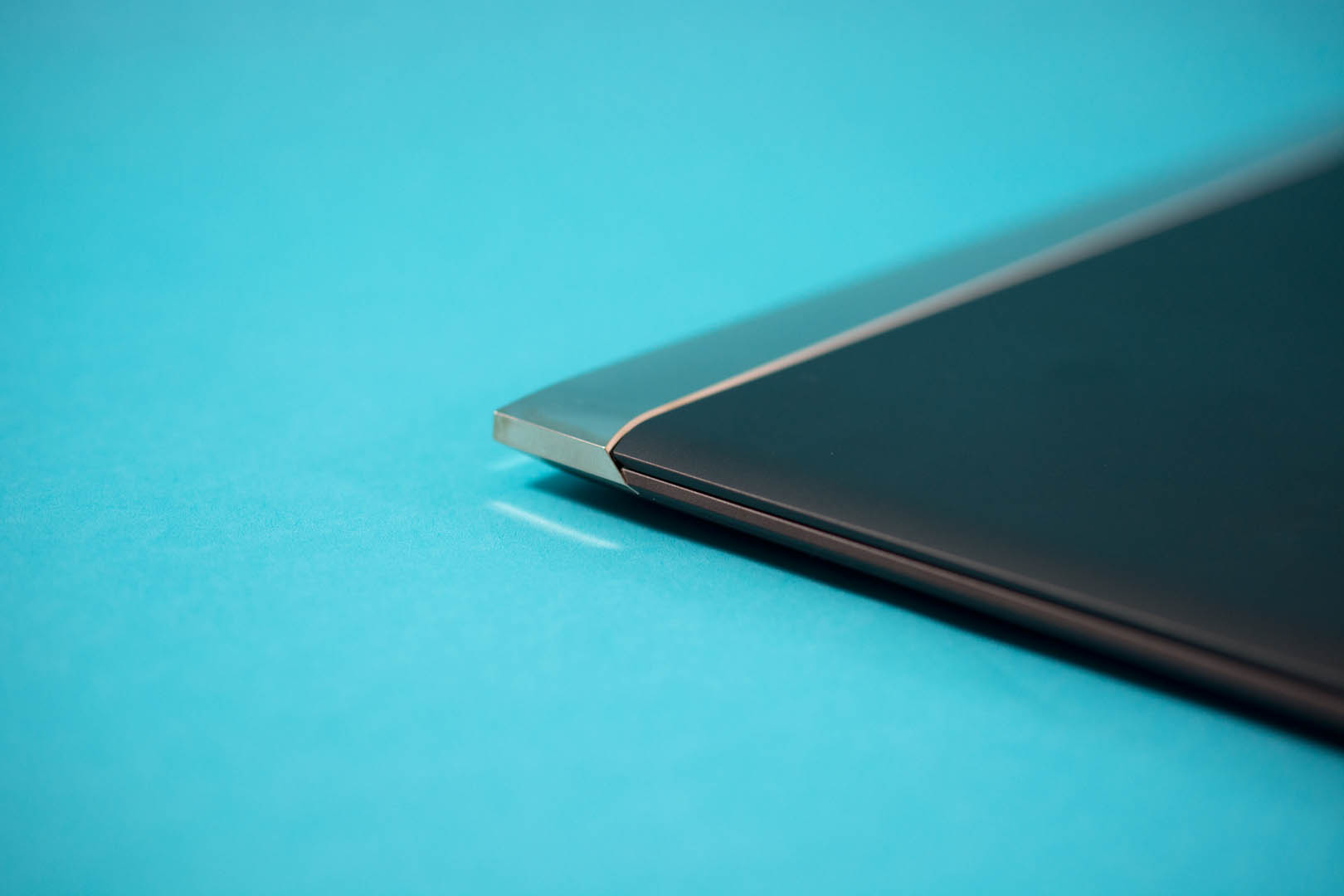 HP Spectre 13 reviewed: Remarkably thin, but not light on power - Ars ...