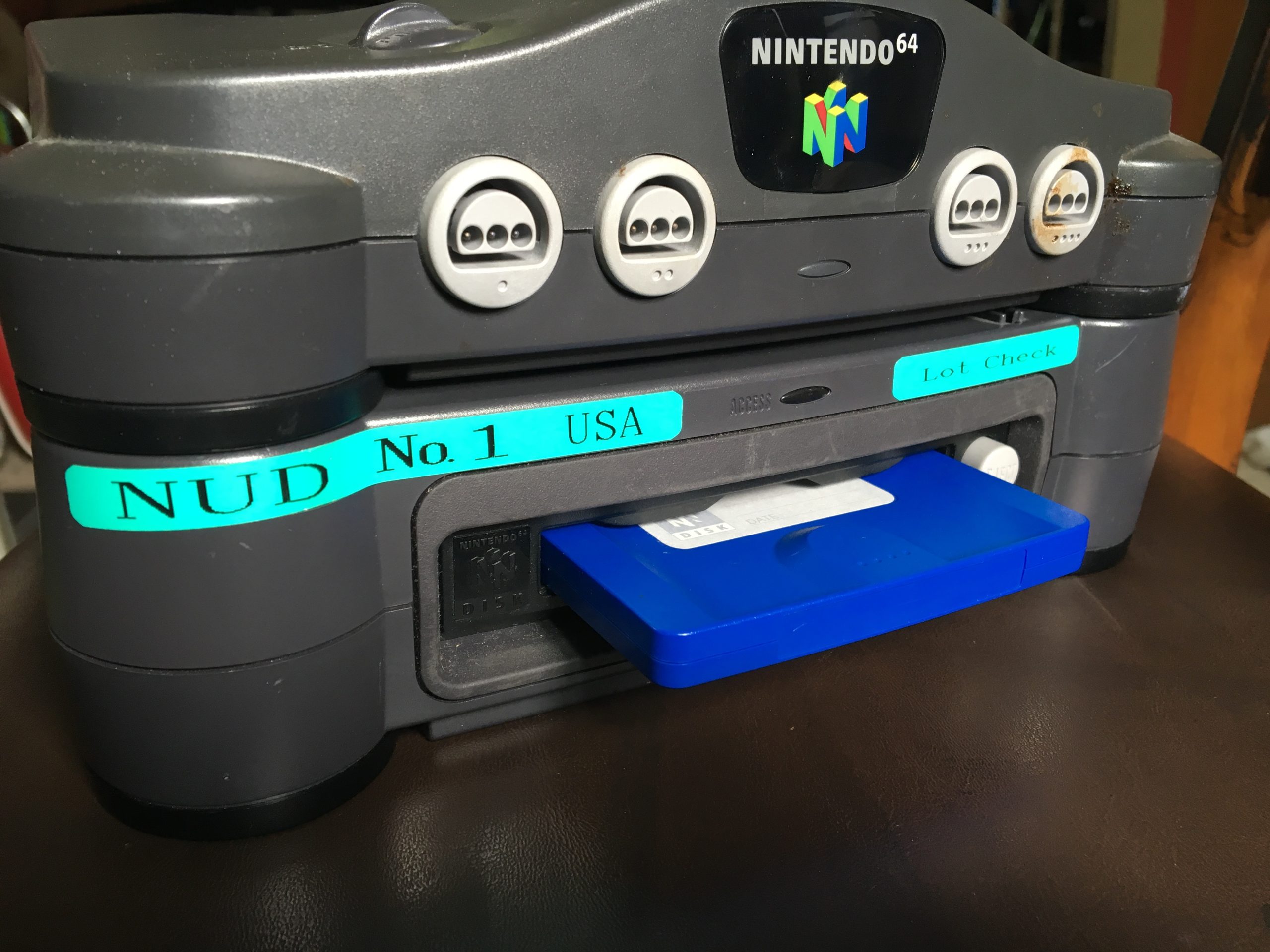 Rare US version of the N64’s disc-drive add-on unearthed near Seattle ...