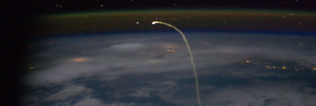 What it was like to watch the last shuttle fly home—from space | Ars ...
