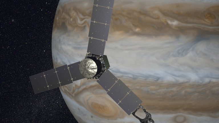 After 1.7 billion miles Juno nails its Jupiter orbit to within tens of ...