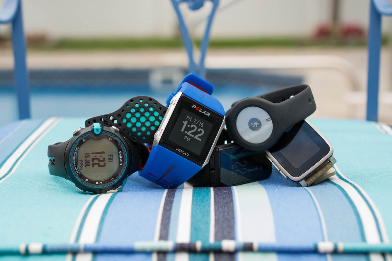 Doing laps and making waves: How to pick a swim tracker - Ars Technica