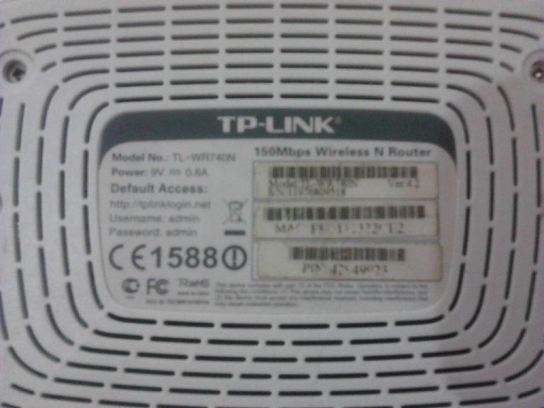TP-Link forgets to register domain name, leaves config pages open to ...