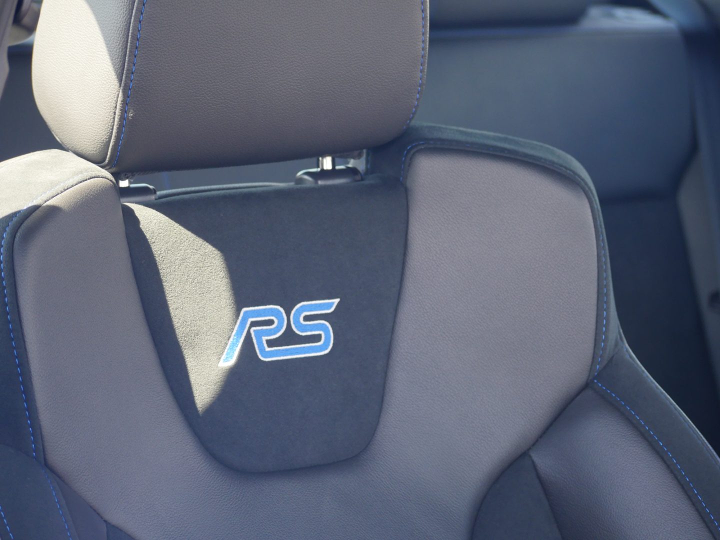 The Ford Focus RS: The Blue Oval’s best is a performance car for the ...