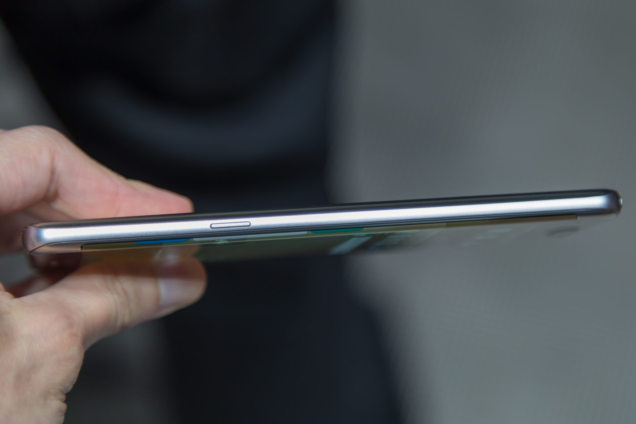 Galaxy Note 7 hands-on: Samsung goes full sci-fi with an iris scanner ...