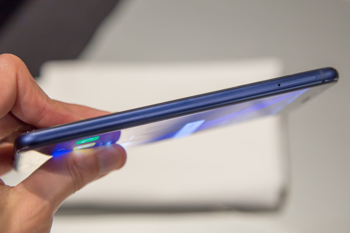 Hands-on with Huawei’s Honor 8—$400 for flagship-class specs - Ars Technica