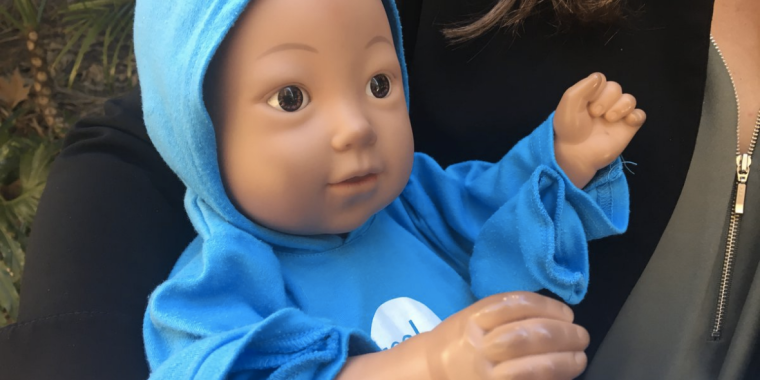 Needy robot babies may make teens more likely to have real babies | Ars ...