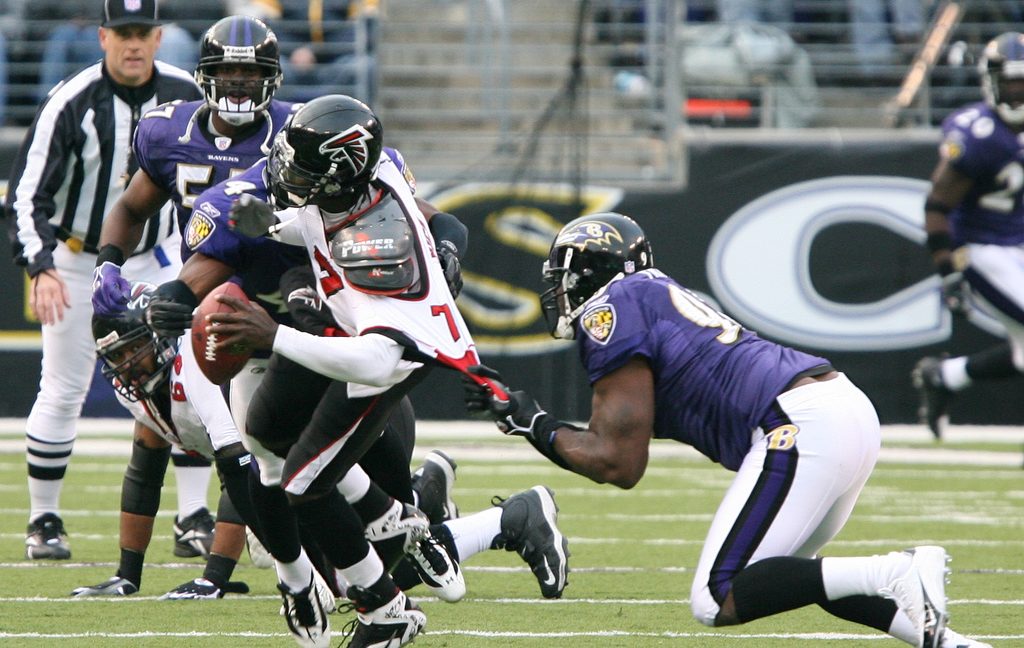 Sling TV will stream football games via NFL Network and NFL RedZone ...