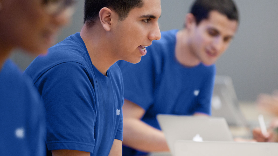 Ex-Apple engineer applies for Genius Bar job, never hears back, blames ...