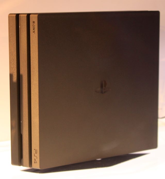 Your first look at the PlayStation 4 Pro hardware - Ars Technica