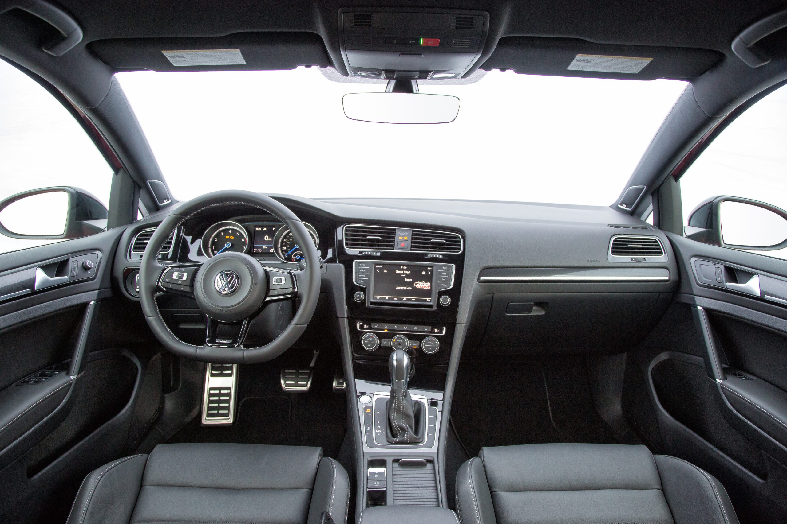 The 2016 Golf R: Ars puts Volkswagen’s hottest hatch to the test - Ars ...