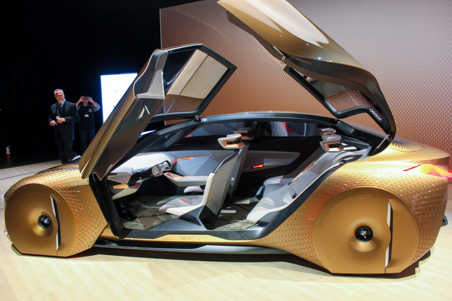 Vision Next 100: Meet BMW’s vision of the future in the coming years ...
