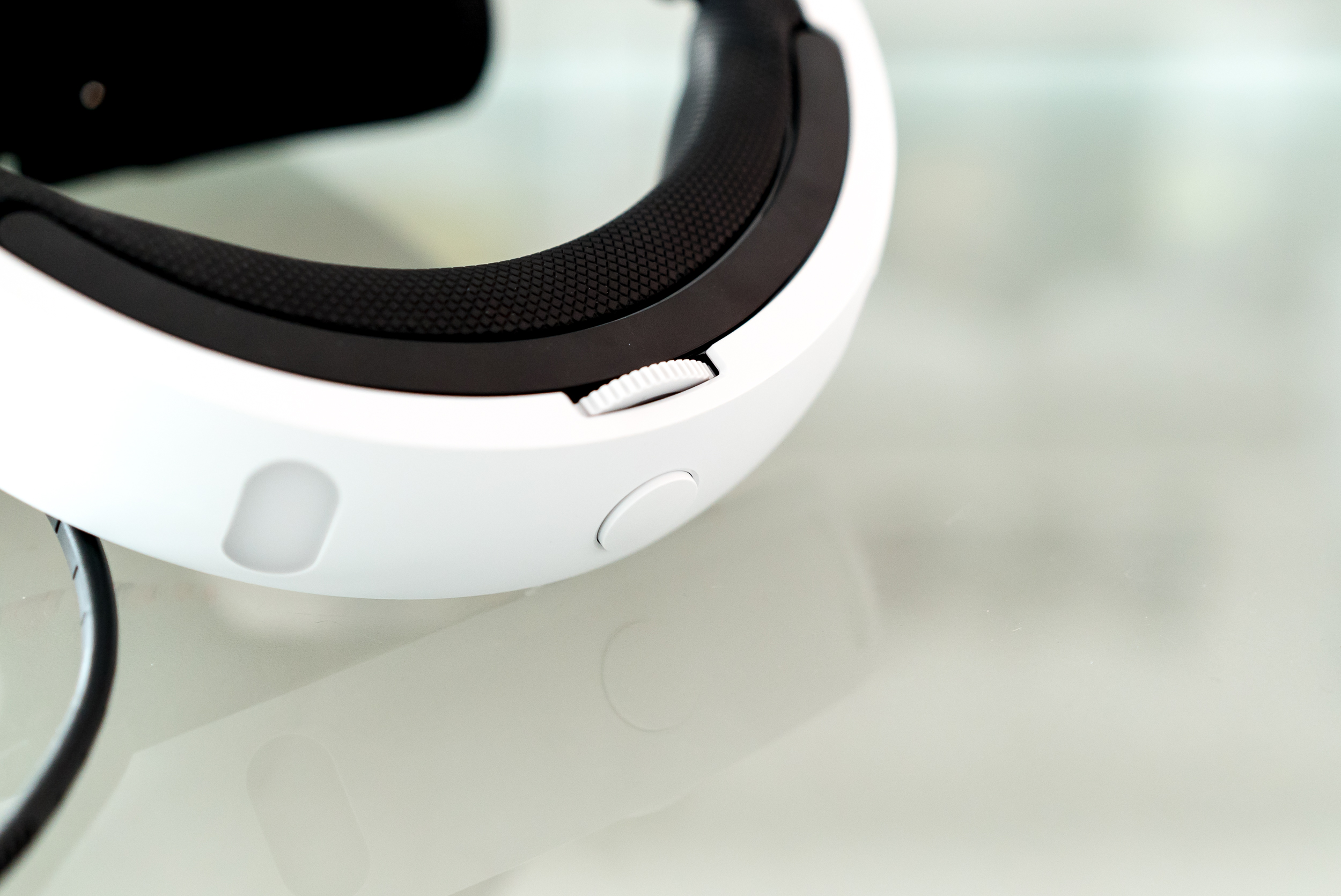 PlayStation VR provides a lot of bang for your virtual reality buck ...