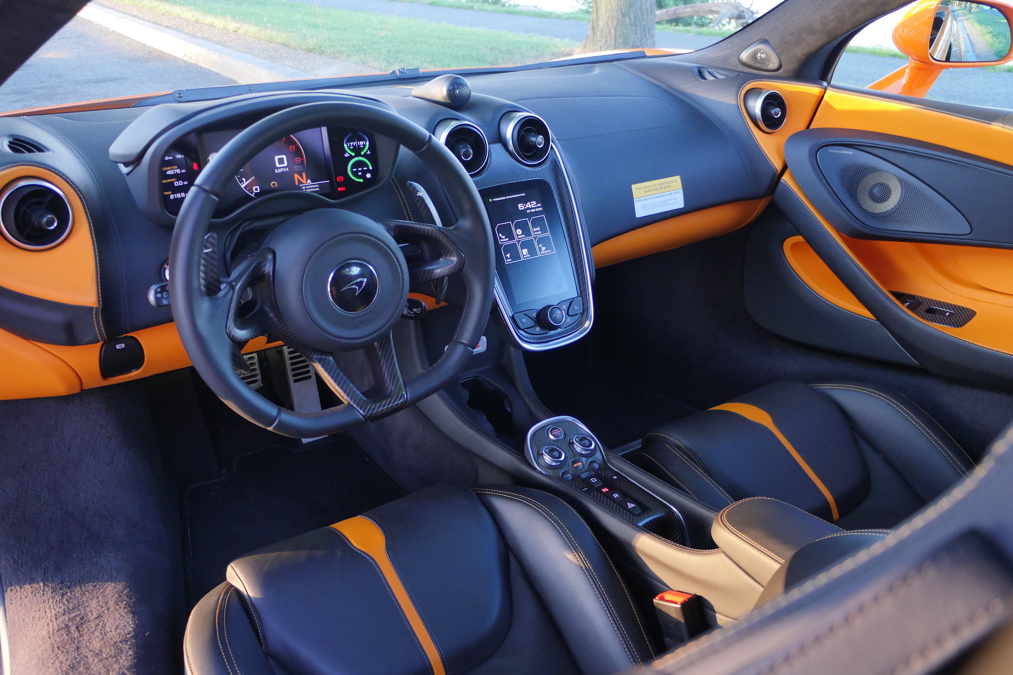 The McLaren 570S: Entry-level means compromises even for legendary ...