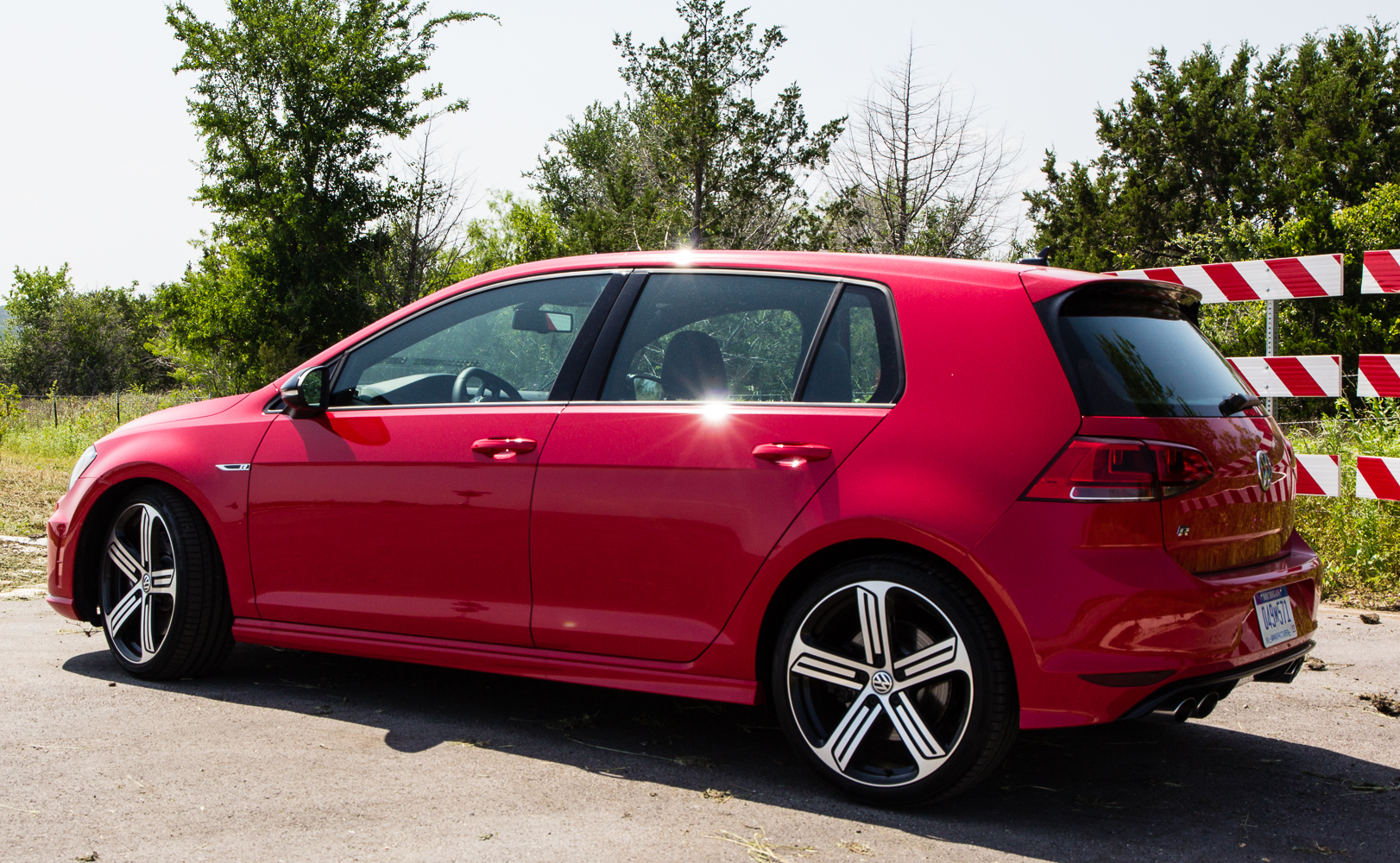 The 2016 Golf R: Ars puts Volkswagen’s hottest hatch to the test - Ars ...