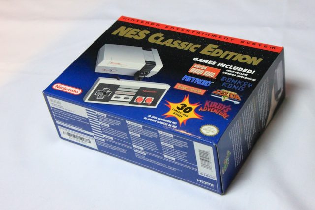 Hands-on: NES Classic Edition puts old games in a very small package ...