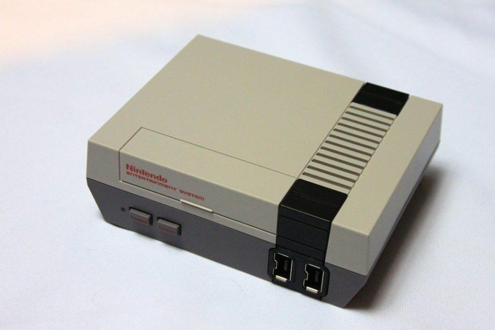 Hands-on: NES Classic Edition puts old games in a very small package ...