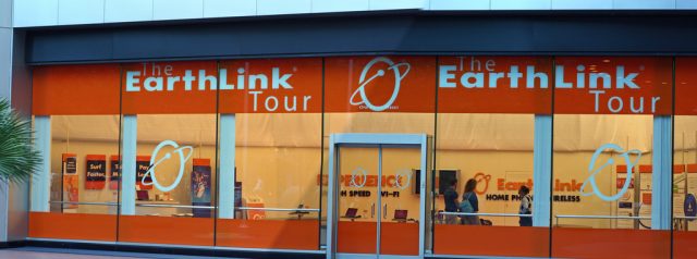 Dial-up pioneer EarthLink still exists, and it’s merging with ...