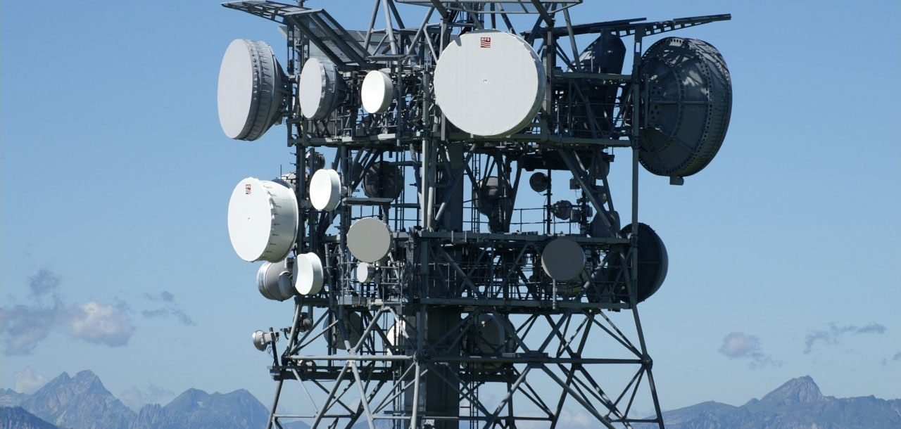 The secret world of microwave networks - Ars Technica