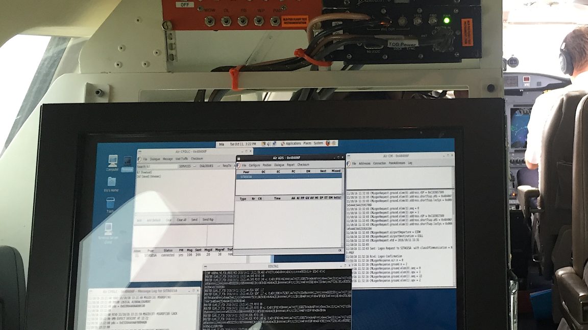 ESA and Inmarsat deploy real-time “4D” air traffic control system - Ars ...