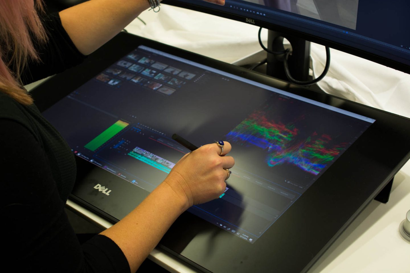 Dell caters to artists with new all-in-one XPS 27 and Canvas slab ...